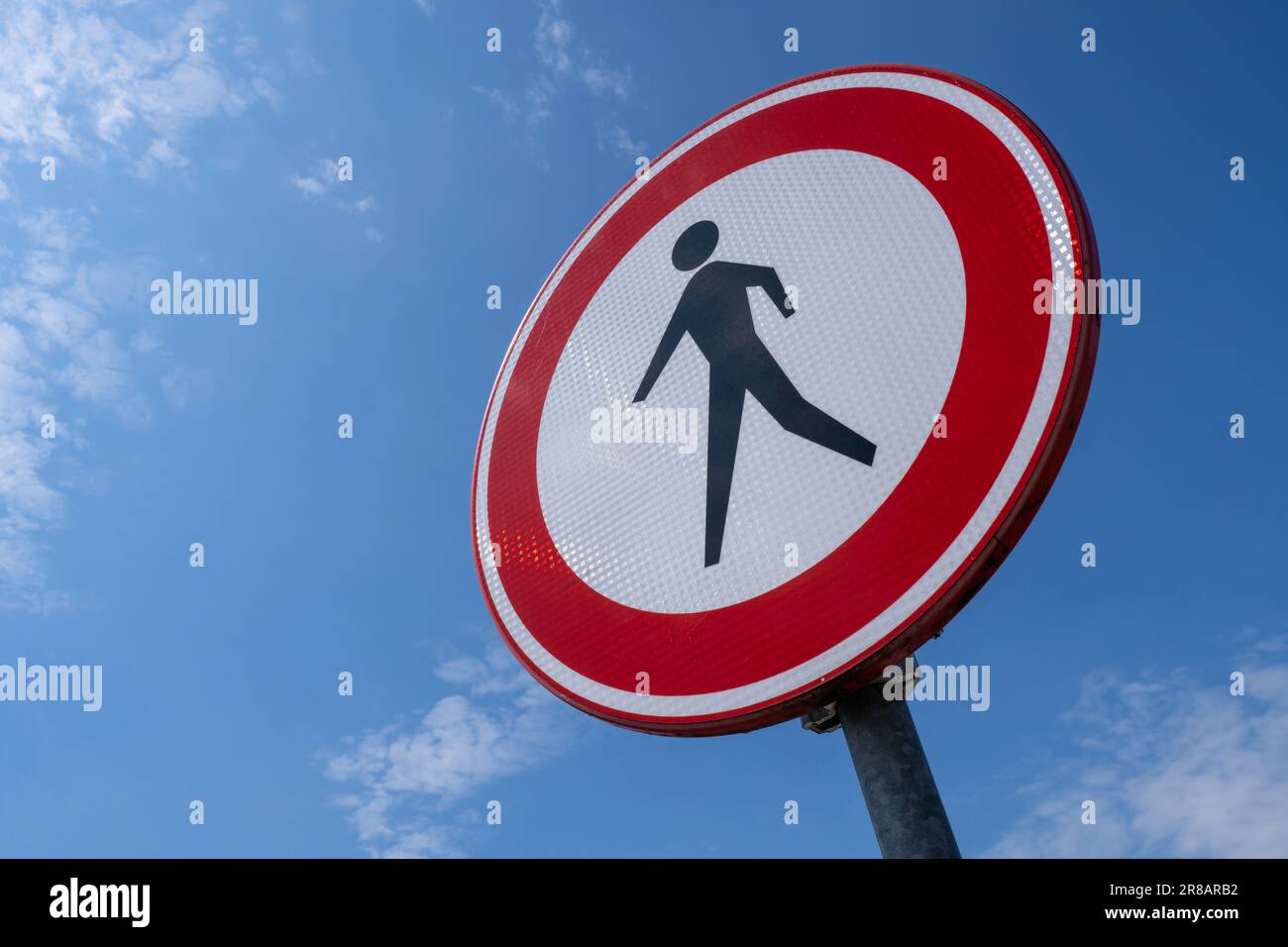 Pedestrians forbidden street sign hi-res stock photography and images ...