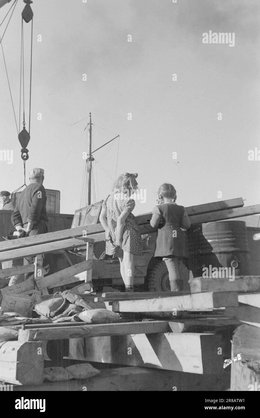 Actual 18-1947: SvalbardNorwegian outpost in the Arctic Ocean Currently ...