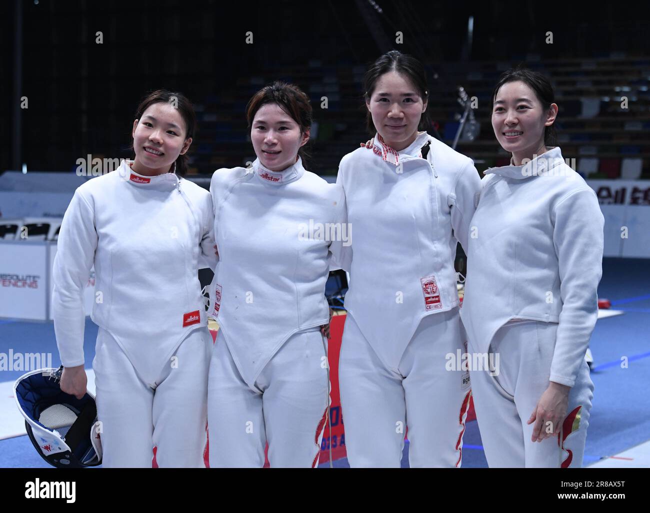 Wuxi, Zhu Mingye (3rd L) and Sun Yiwen of China pose for photos after ...