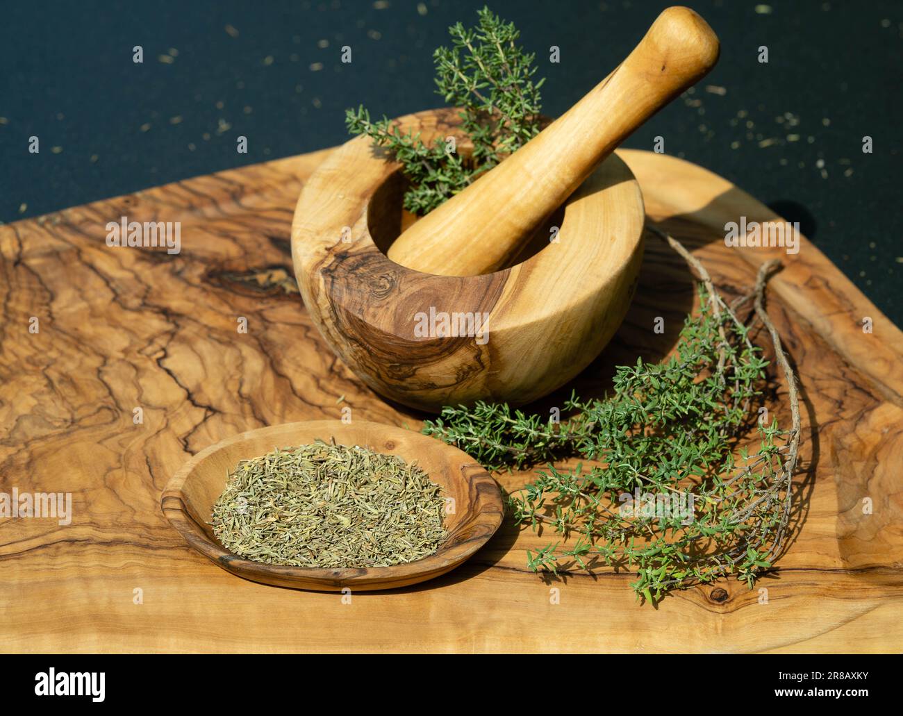 dried and fresh Thymus vulgaris delicious kitchen herbs Stock Photo - Alamy