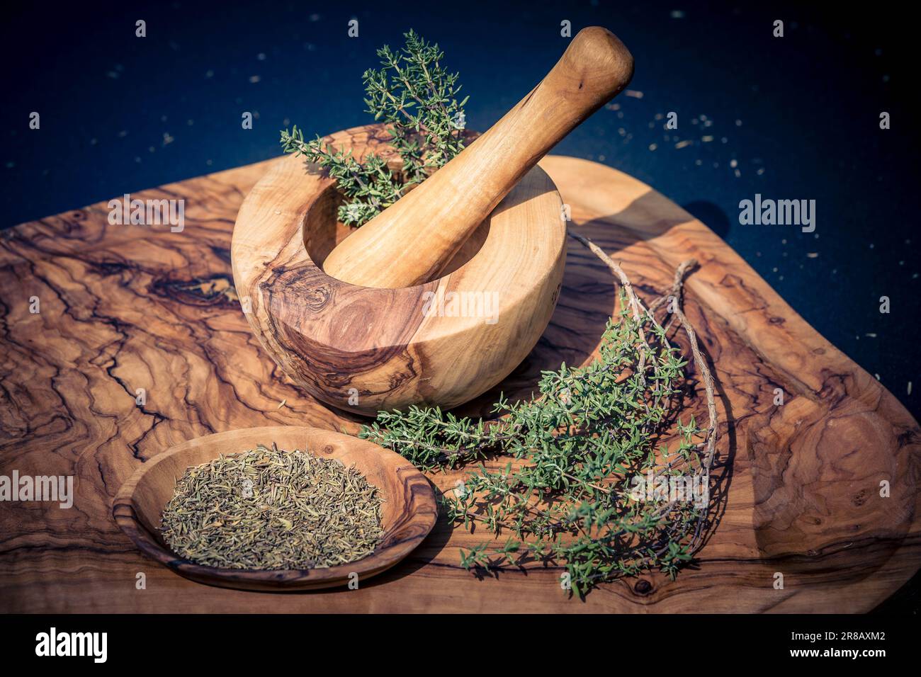 dried and fresh Thymus vulgaris delicious kitchen herbs Stock Photo - Alamy