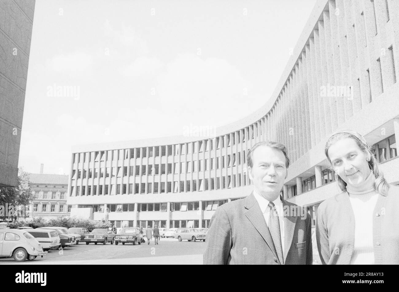 1974 computer hi-res stock photography and images - Alamy