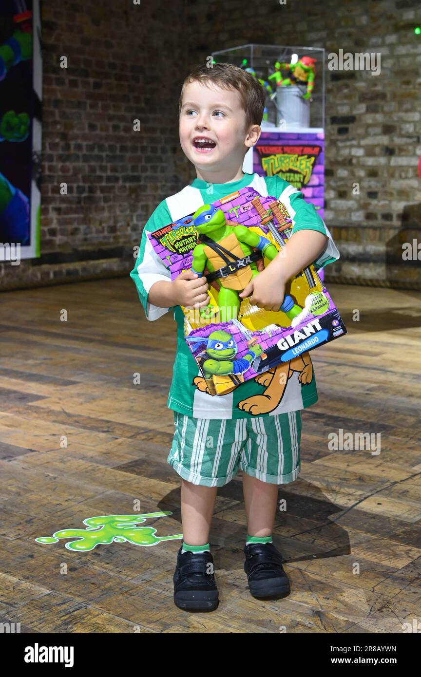 Teenage mutant ninja turtles movie 2023 hi-res stock photography and ...