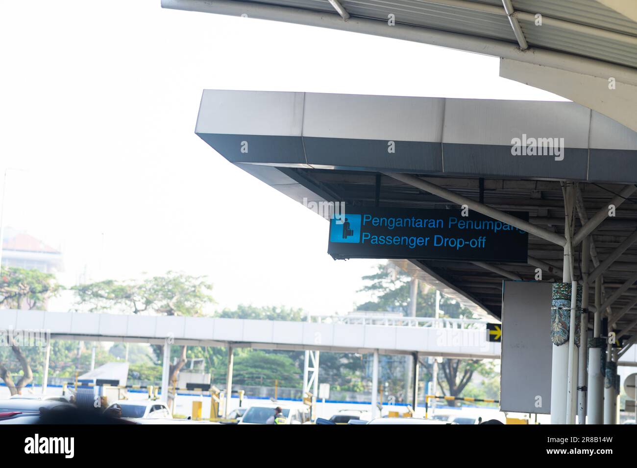 Sign Passenger Drop-off Area at Soekarno Hatta Airport Stock Photo - Alamy