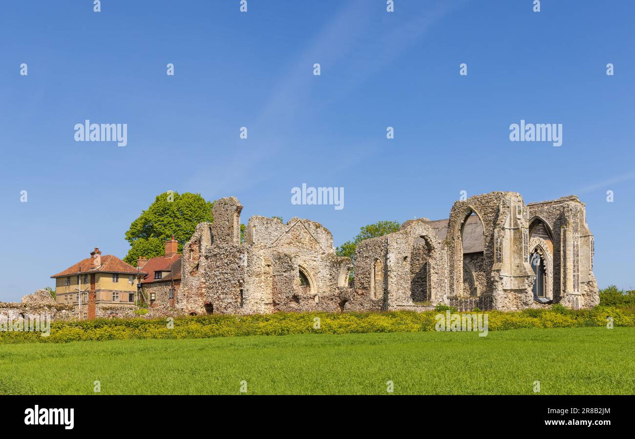 Ruins of Leiston Abbey, Suffolk. UK Stock Photo - Alamy