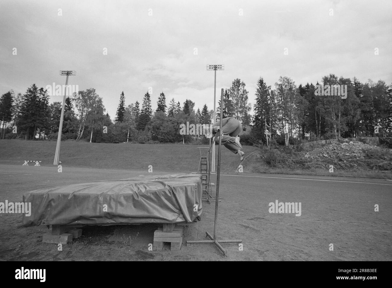 Current 34 - 5 - 1974: Falkum goes liveStud. with. Leif Roar Falkum ...