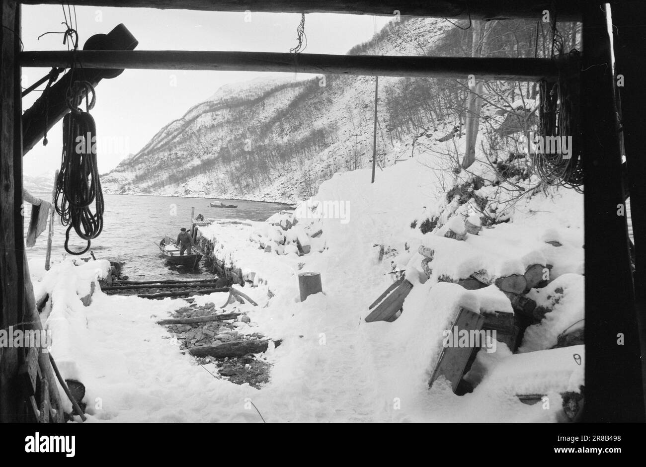 Current 4-6-1960: This is how Norway lives: built by the sea No roads ...