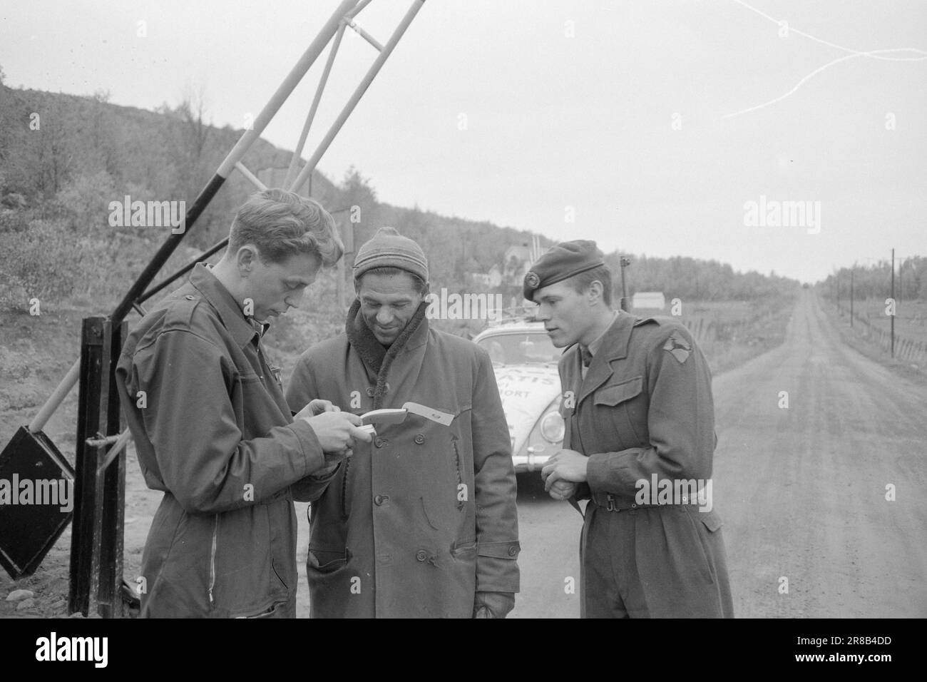 Current 43-4-1960 : They can get a car on their thumb.The lucky finger ...