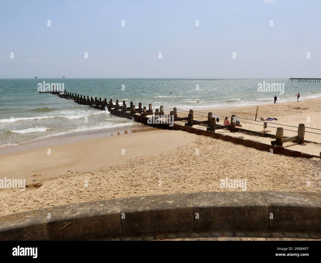 Lowestoft beach hi-res stock photography and images - Alamy