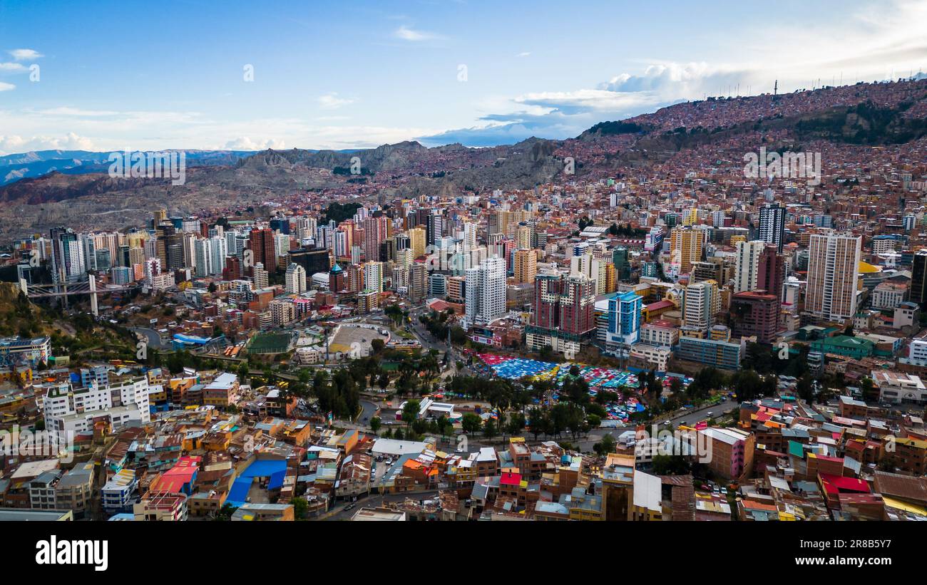Drone aerial establishing shot downtown hi-res stock photography and images - Alamy