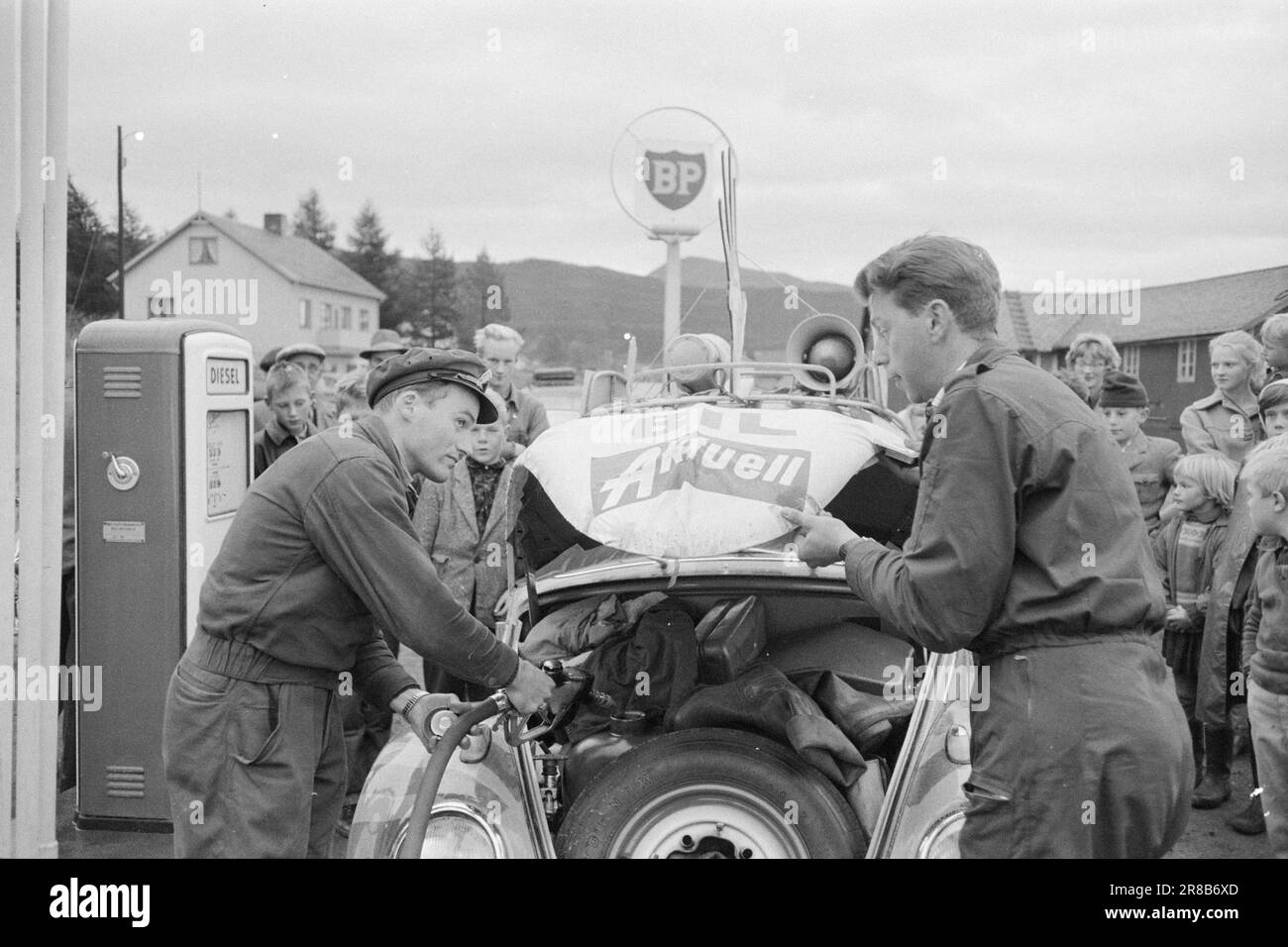 Current 45-9-1960 : They get a car on their fingerprint The run of luck ...