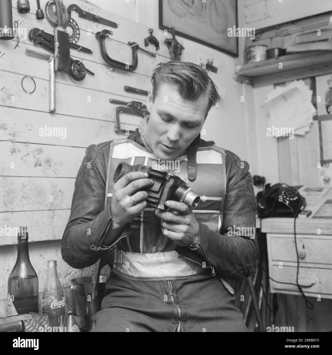 Current 26-2-1960: Our new speed king The world's best motorcyclists ...