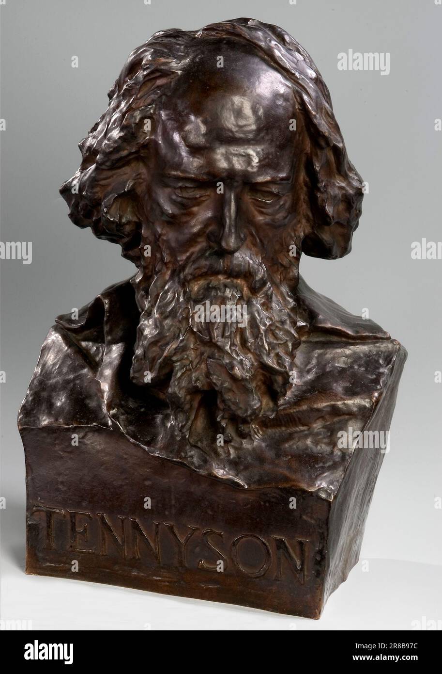 Modeled by 1899 hi-res stock photography and images - Alamy