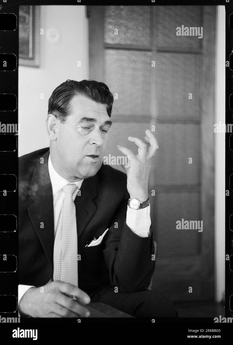 Current 40-8-1960: At the bottom of the inverted pyramid. Peder Søiland ...