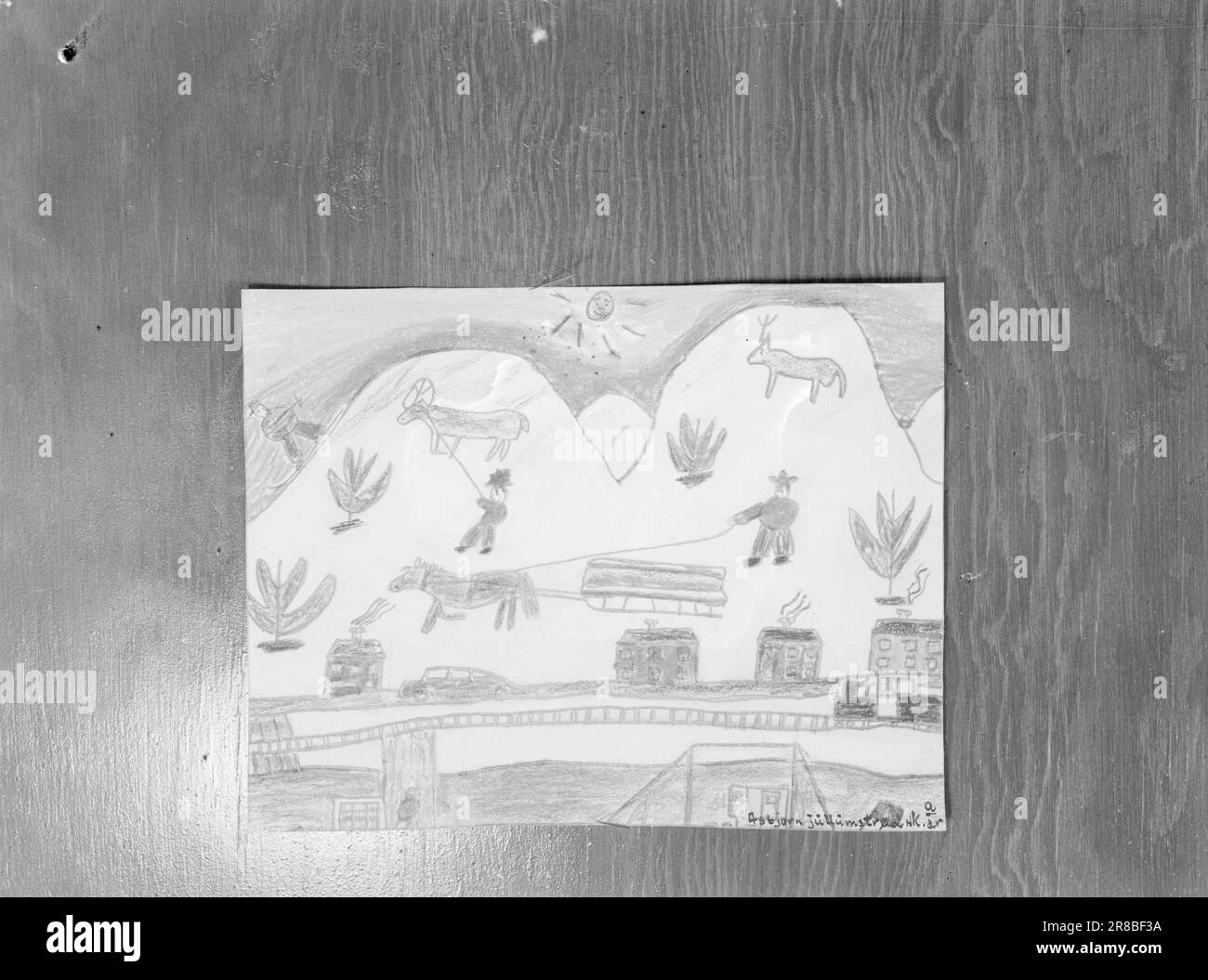 Actual 01-1947: The drawing competitionThen it's the children's turn ...
