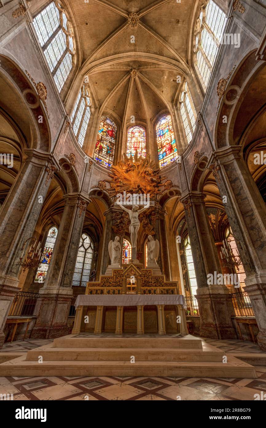Wide Architectural detail of the Church of Saint-Merri, Église Saint ...