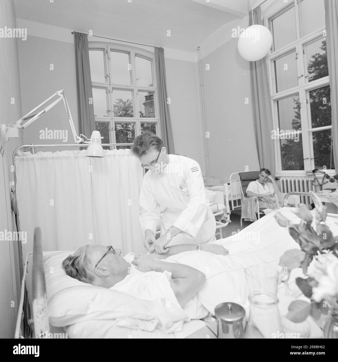 Become a nurse hi-res stock photography and images - Alamy