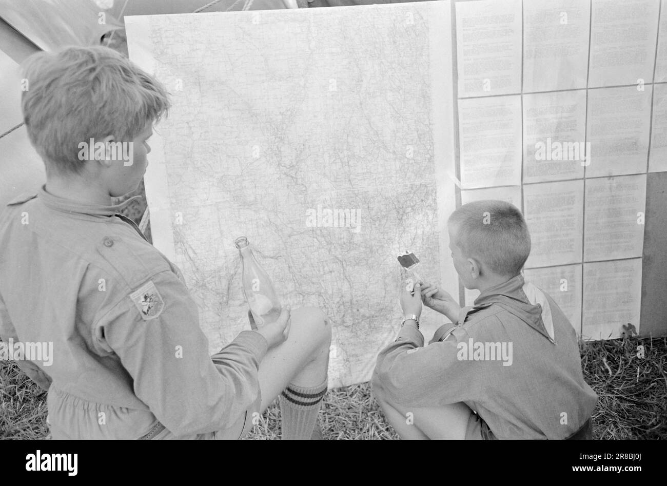 Actual 35-3-1960: 9,000 set up camp Giant camp on historical grounds ...