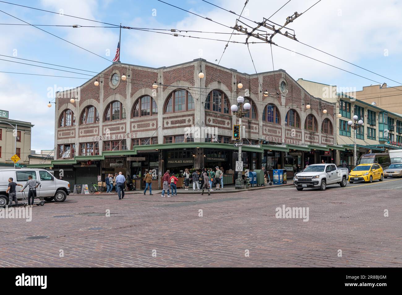 Public Corner Market Building at the Pike Street Entrance to Pike Place ...