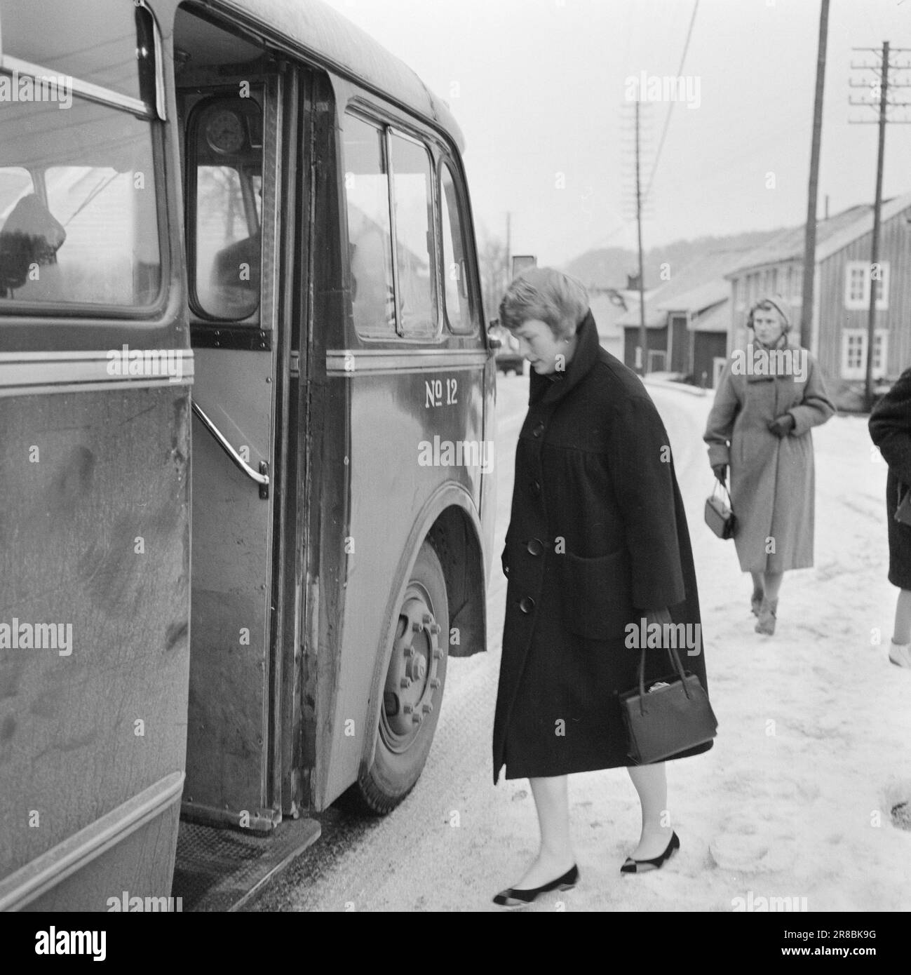 Actual 6-7-1960: On old plots Anne-Marie Rockefeller from Søgne ...