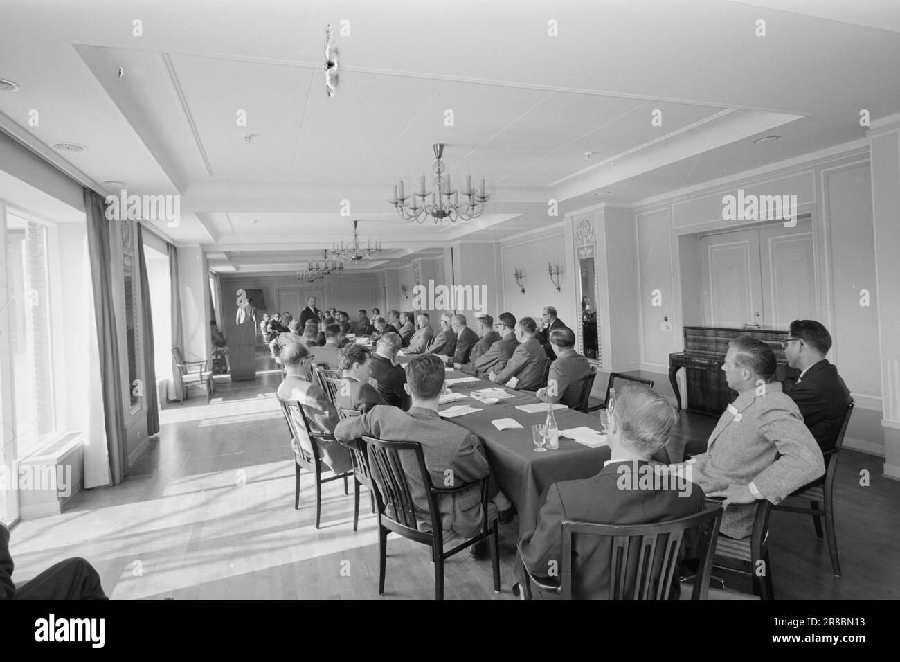 Current 37 3 1960 Itteno Wreck In Sandefjord Park Hotell In current-37-3-1960-itteno-wreck-in-sandefjord-park-hotell-in