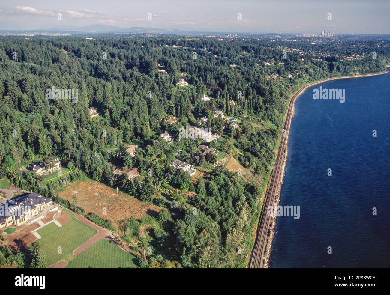 Luxury community usa aerial hi-res stock photography and images - Alamy