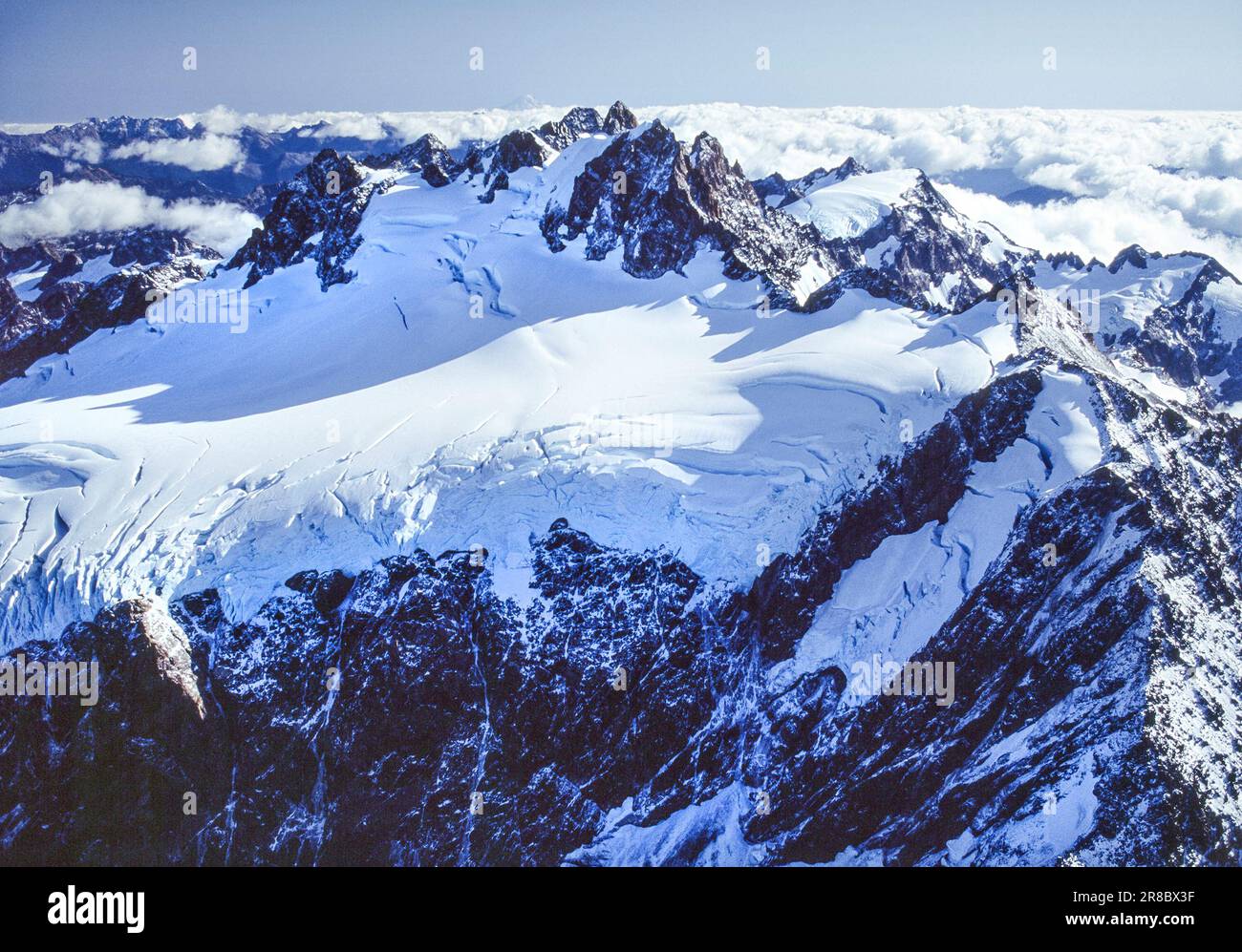 Aerial photo of olympic mountains hi-res stock photography and images ...