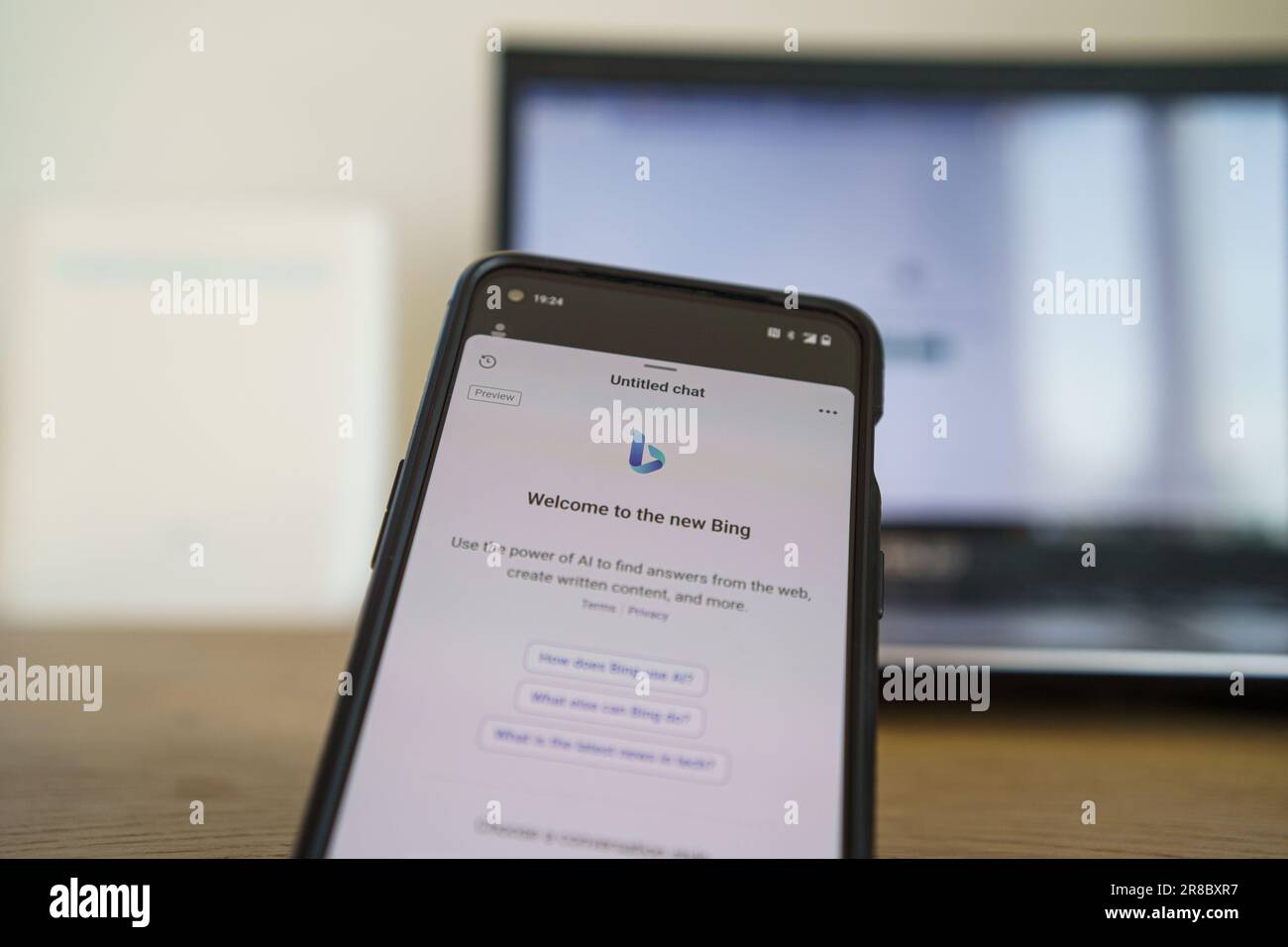 Microsoft Bing chatbot app on smartphone Stock Photo - Alamy