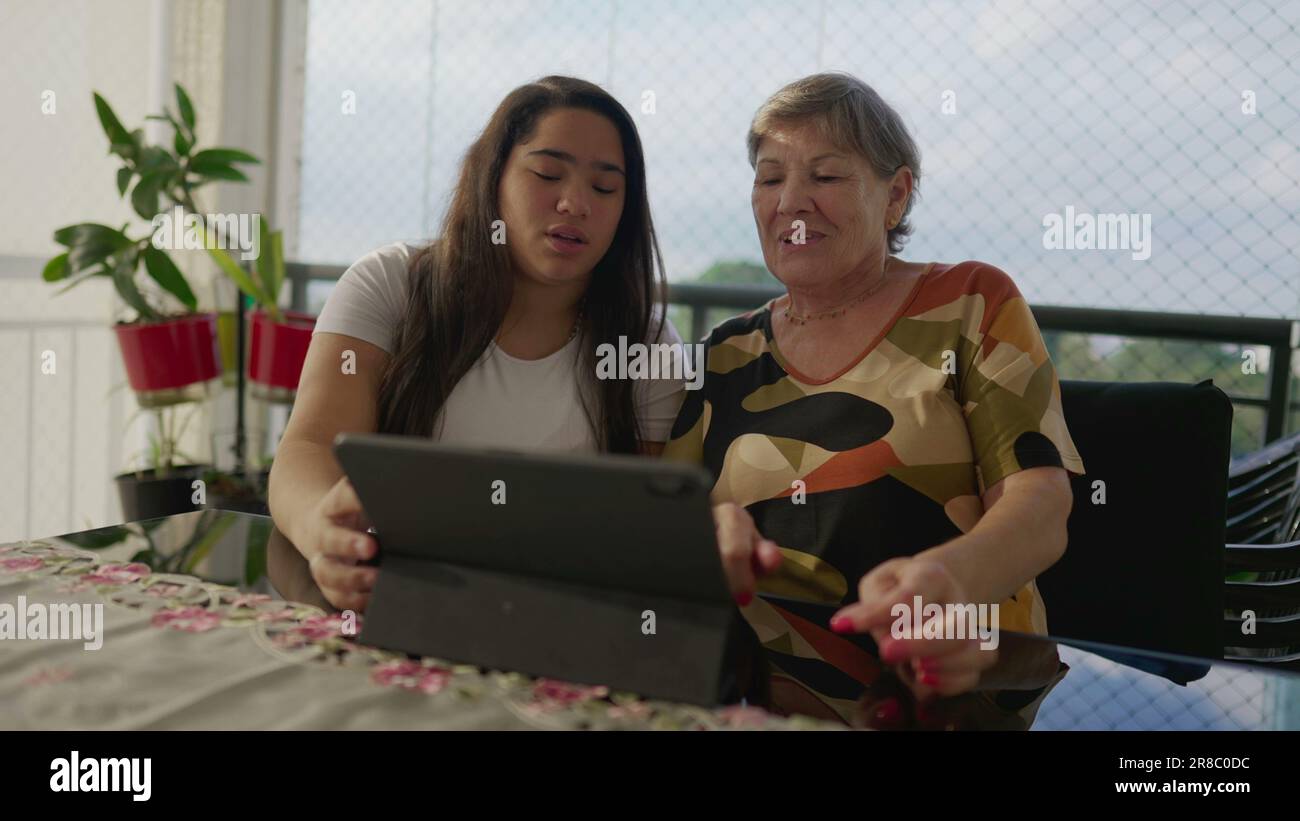 Generational knowledge hi-res stock photography and images - Alamy