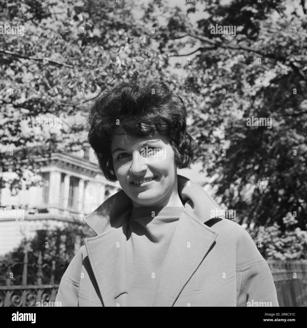 Current 24-5-1960: Historical 17 May picture 20 years later 20 years ...