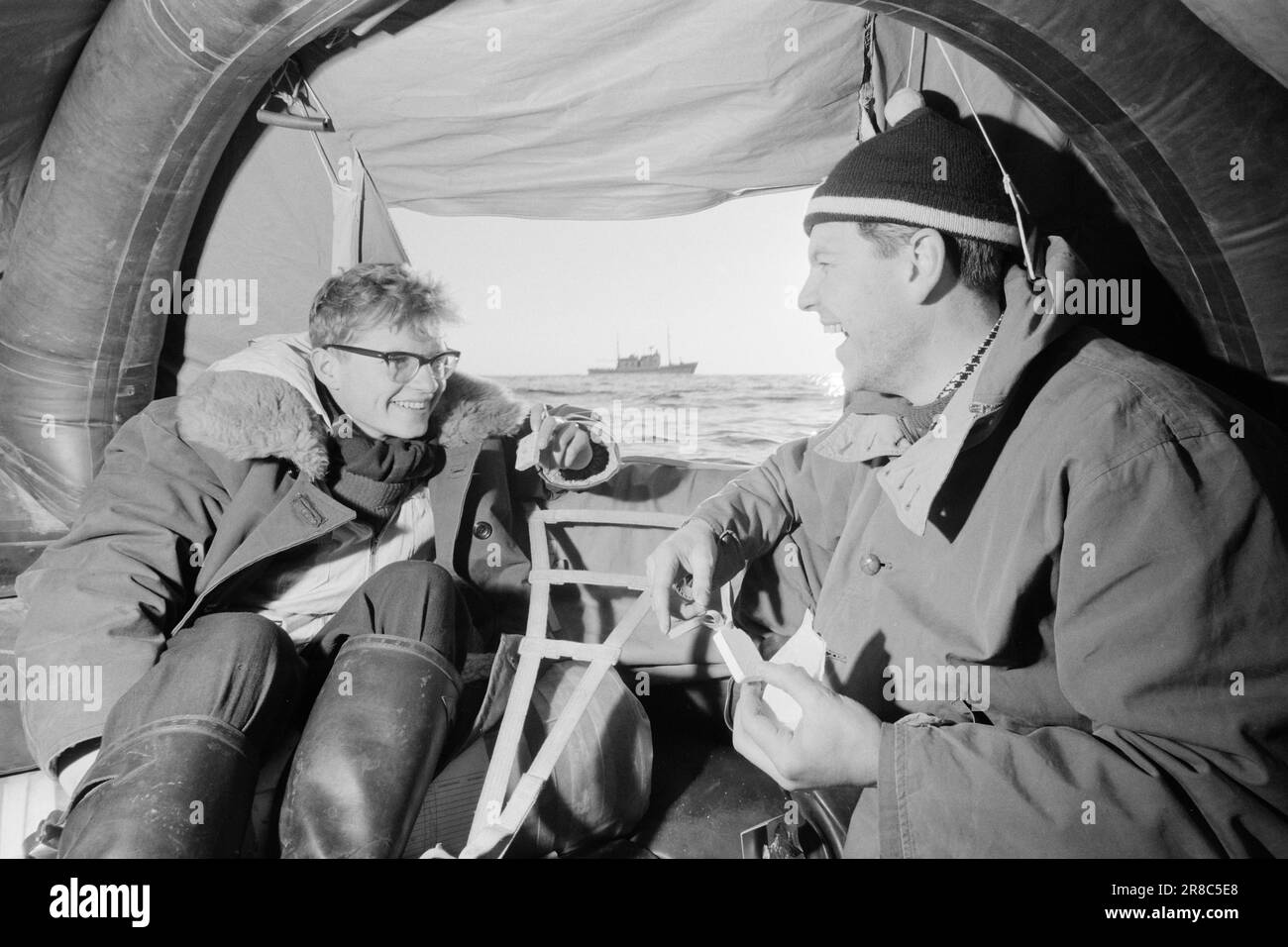 D day sea archive hi-res stock photography and images - Alamy