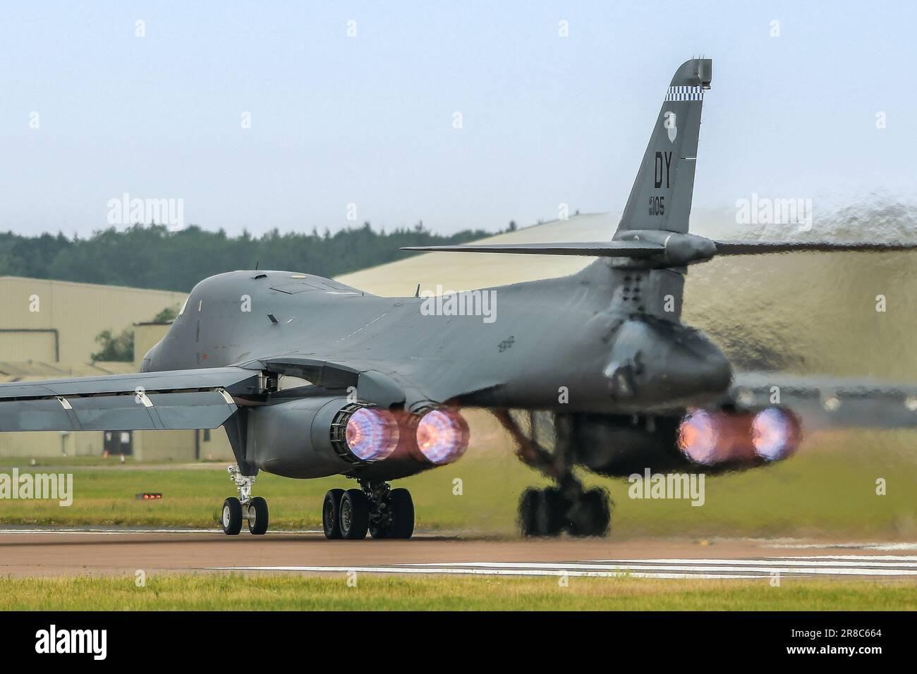 Supersonic strategic bomber hi-res stock photography and images - Alamy