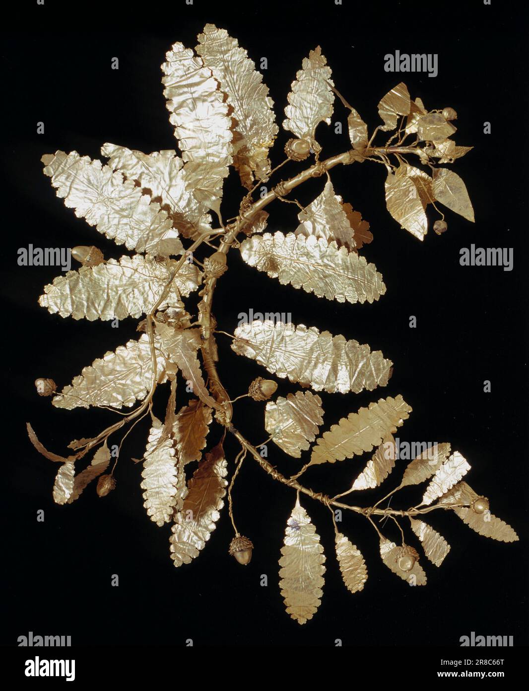 Victory wreath hi-res stock photography and images - Alamy