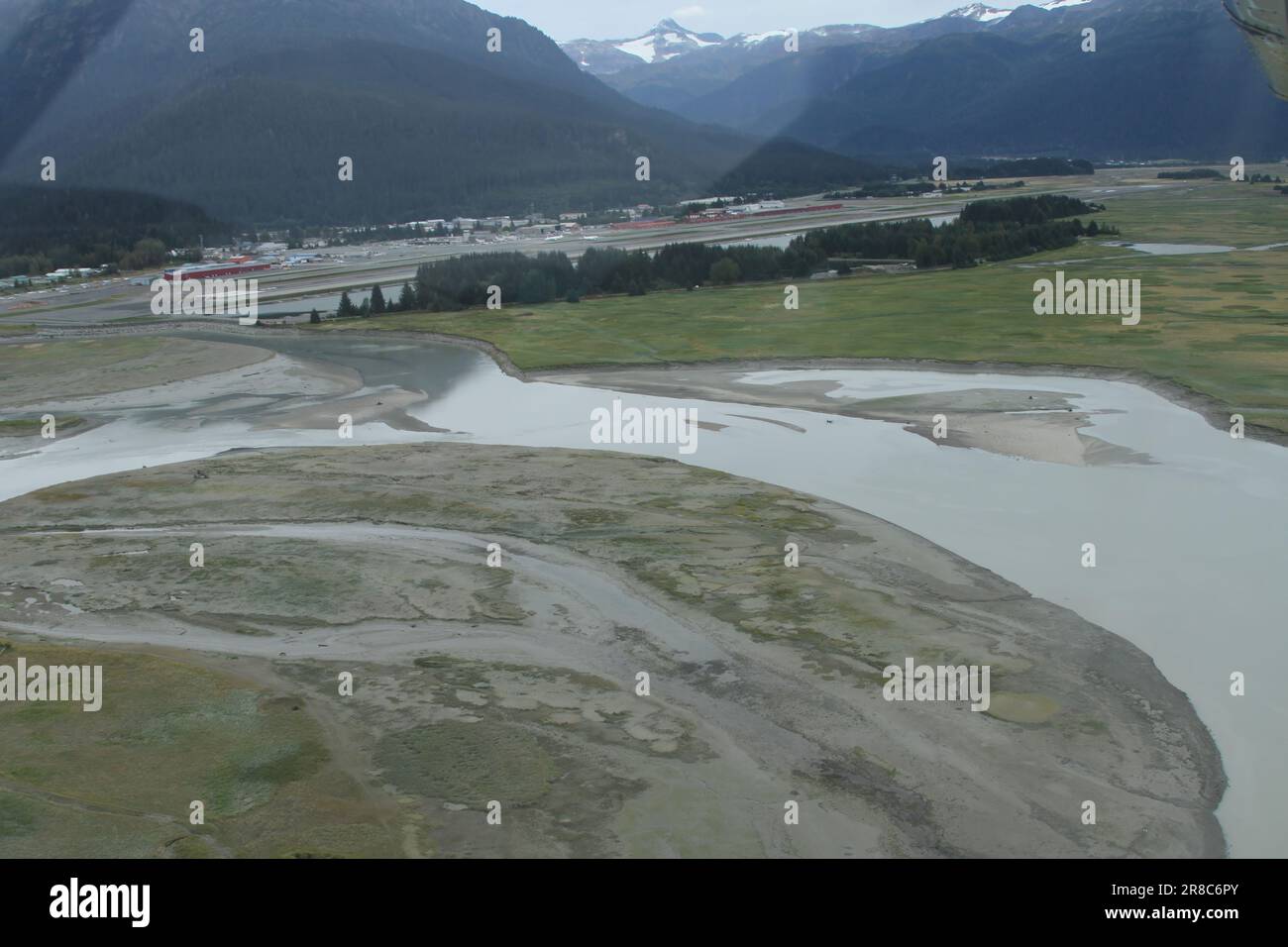 Alaska's inner passage; admiralty island; pack creek; Pavlov lake and ...