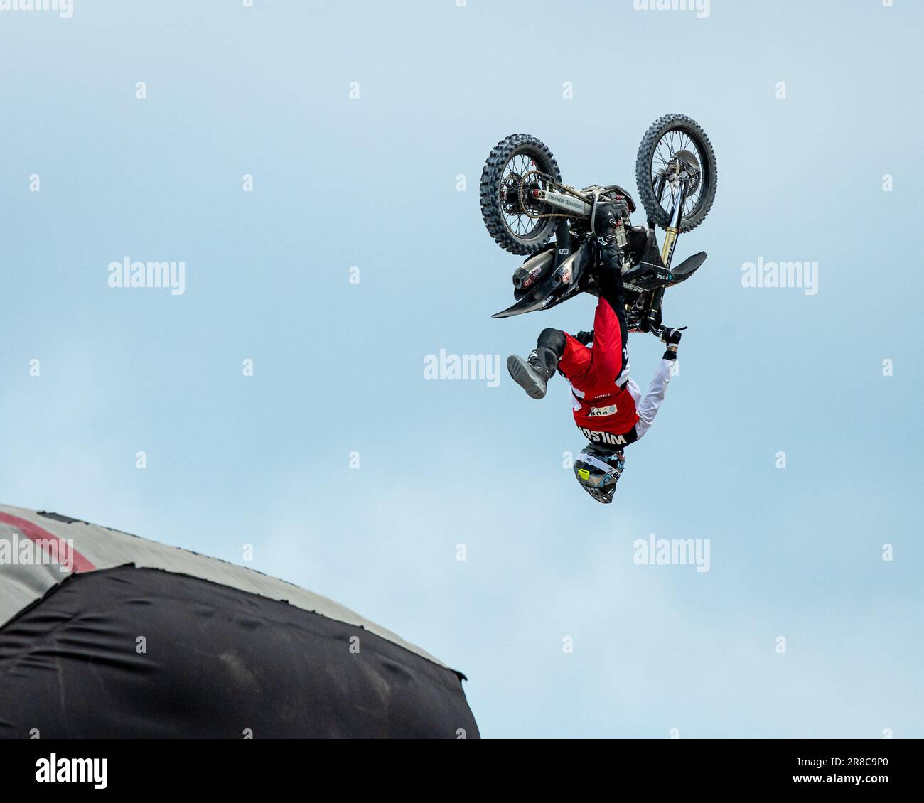 The amazing race show hi-res stock photography and images - Alamy