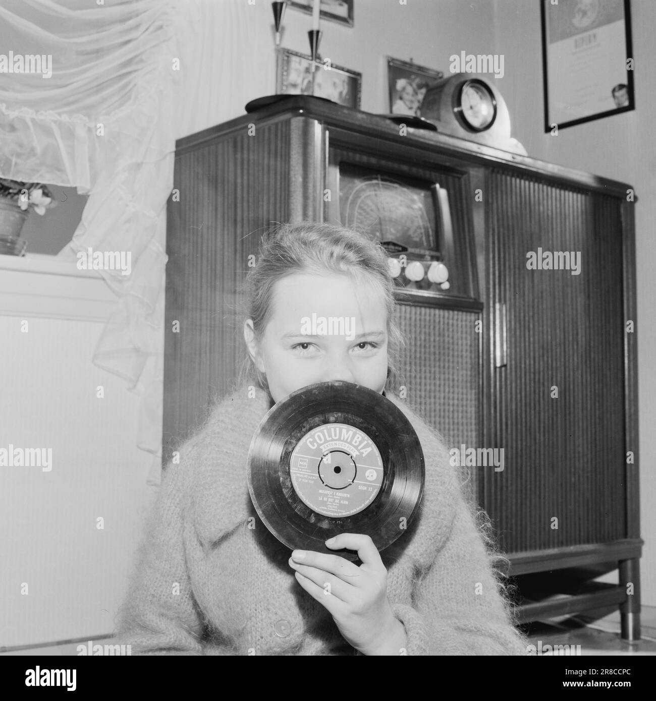 Current 3-8-1960: Prima donna without whims "Little Grethe" (Grethe ...