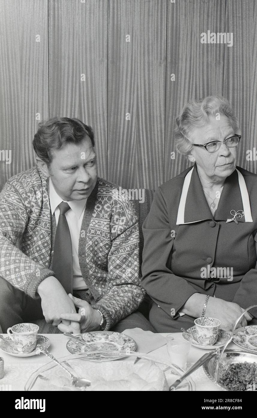 Actual 06 - 5 - 1974: Mother gave her son's life twiceIn 1963, Hjørdis ...