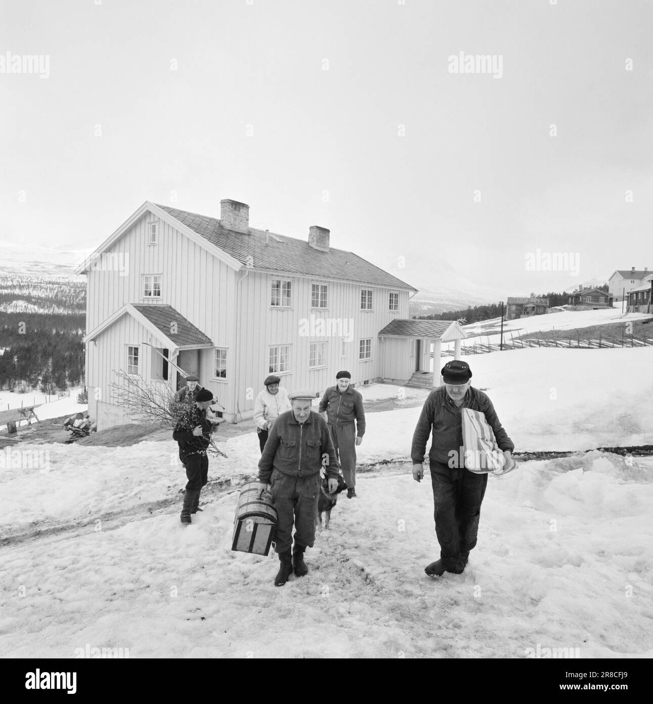 Old life magazine building Black and White Stock Photos & Images - Alamy
