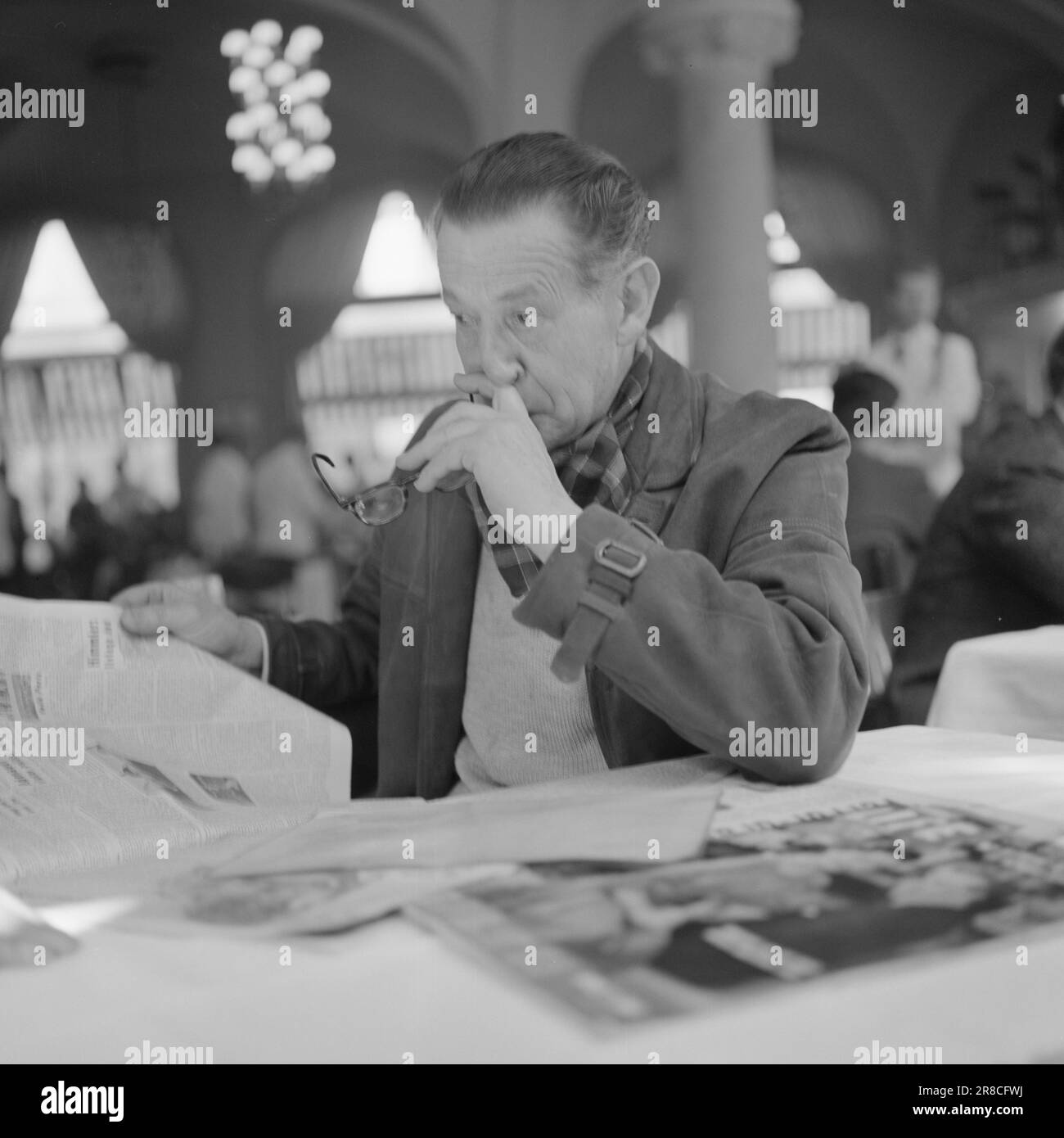 Current 20-6-1960: Kielland's royal comedy Axel Kielland angers London ...