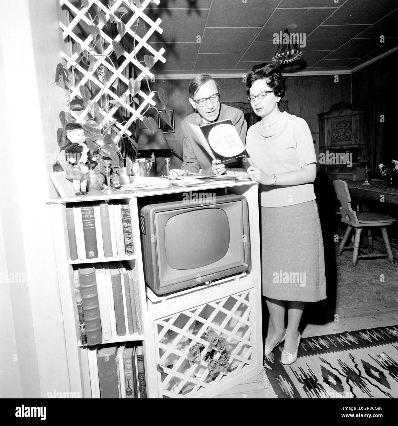 Current 56-6-1960: Bureau for Buraas Many of us do not associate much ...