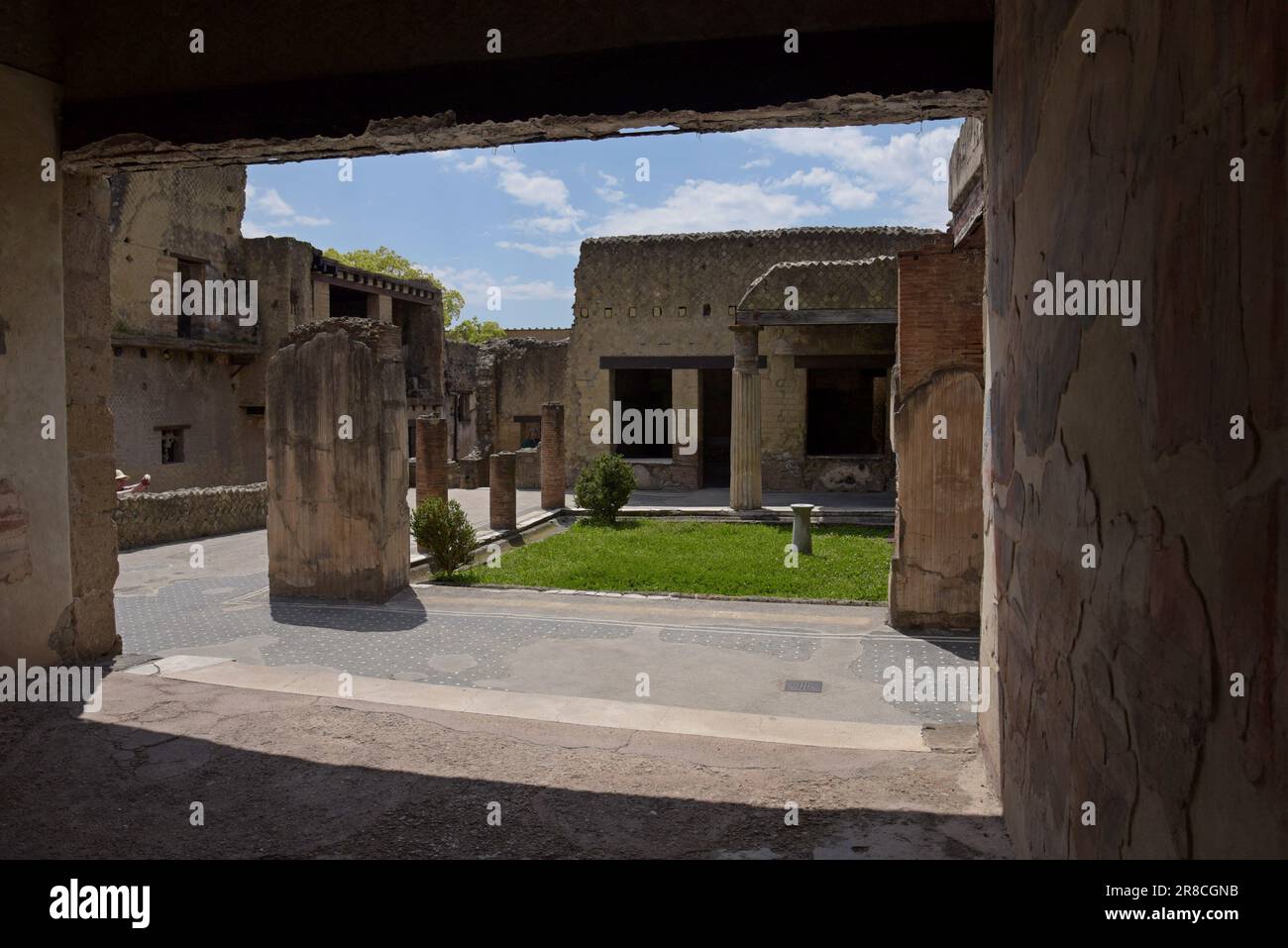 Herculaneum vesuvius remains hi-res stock photography and images - Alamy