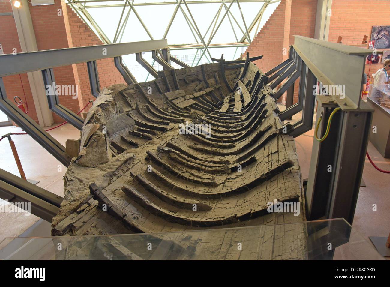 Boat volcano eruption hi-res stock photography and images - Alamy