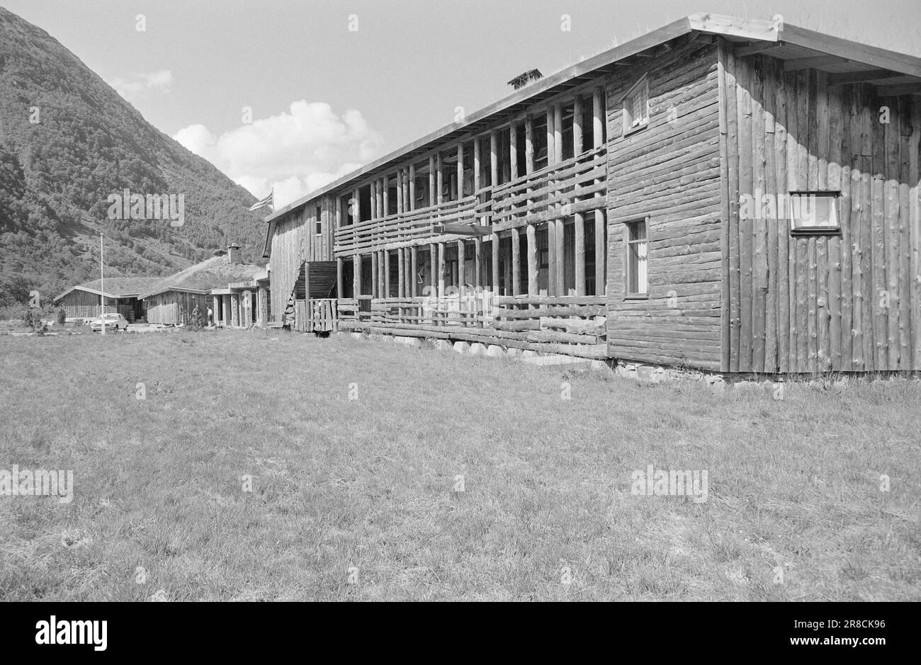 Actual 26 - 5 - 1974: Shafts and kinks for touristsBrekkestranda Hotell ...