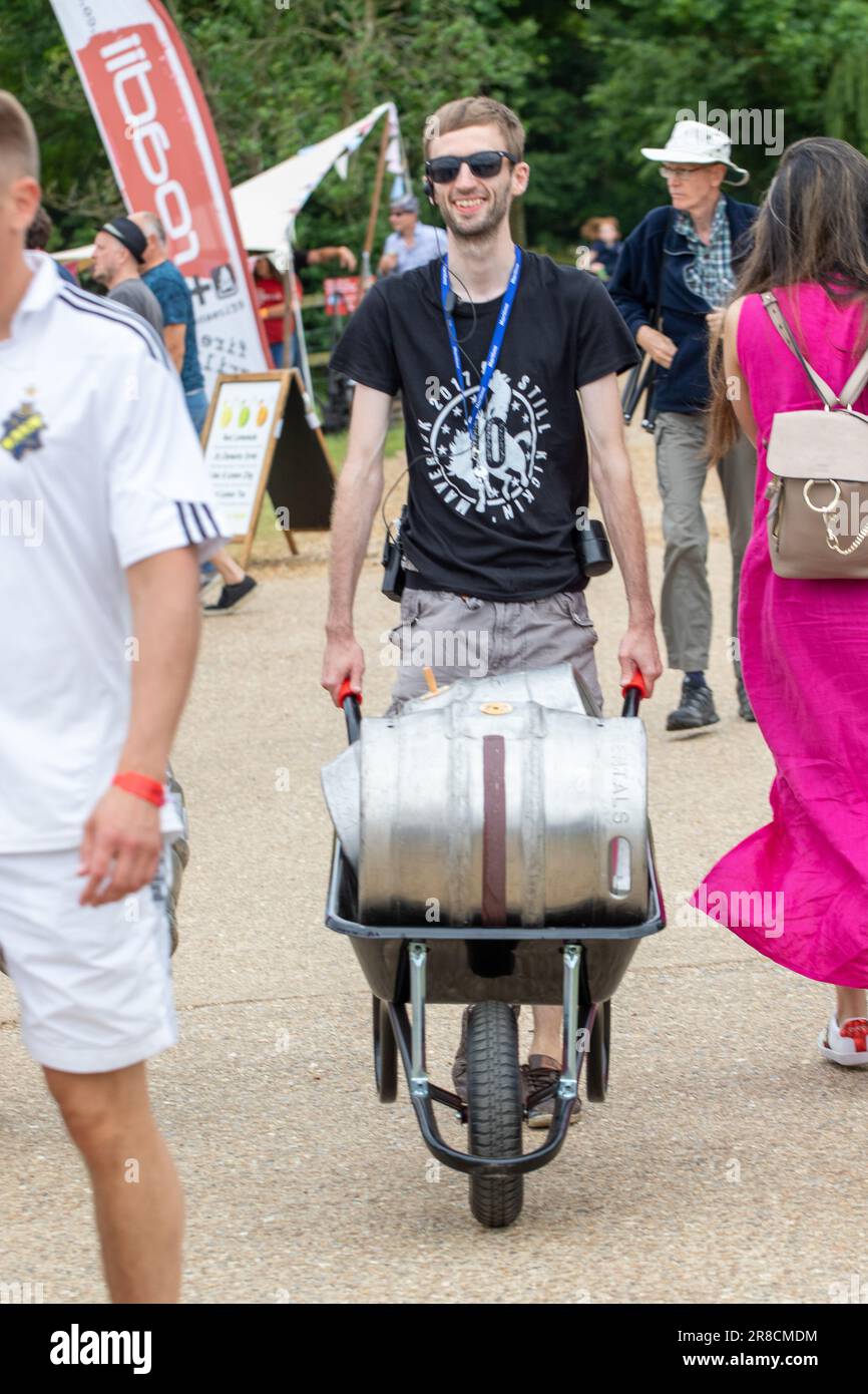 At the 2017 Maverick Festival in rural Suffolk a mercy dash to maintain ...