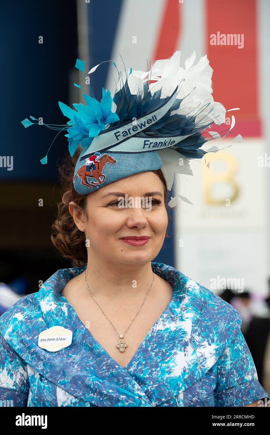 Farewell frankie hi-res stock photography and images - Alamy