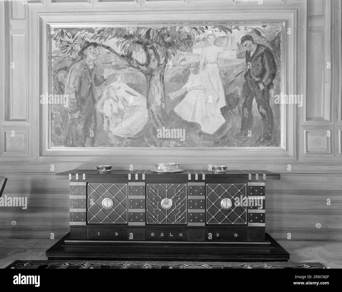 Current 14-1950: Norway's modern representation building. City Hall in ...