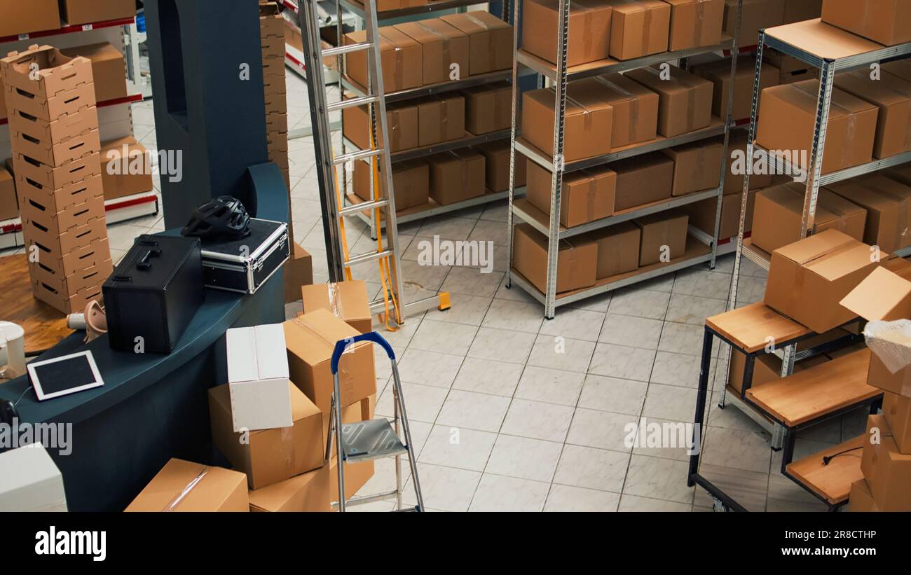 Materials handling concept hi-res stock photography and images - Alamy