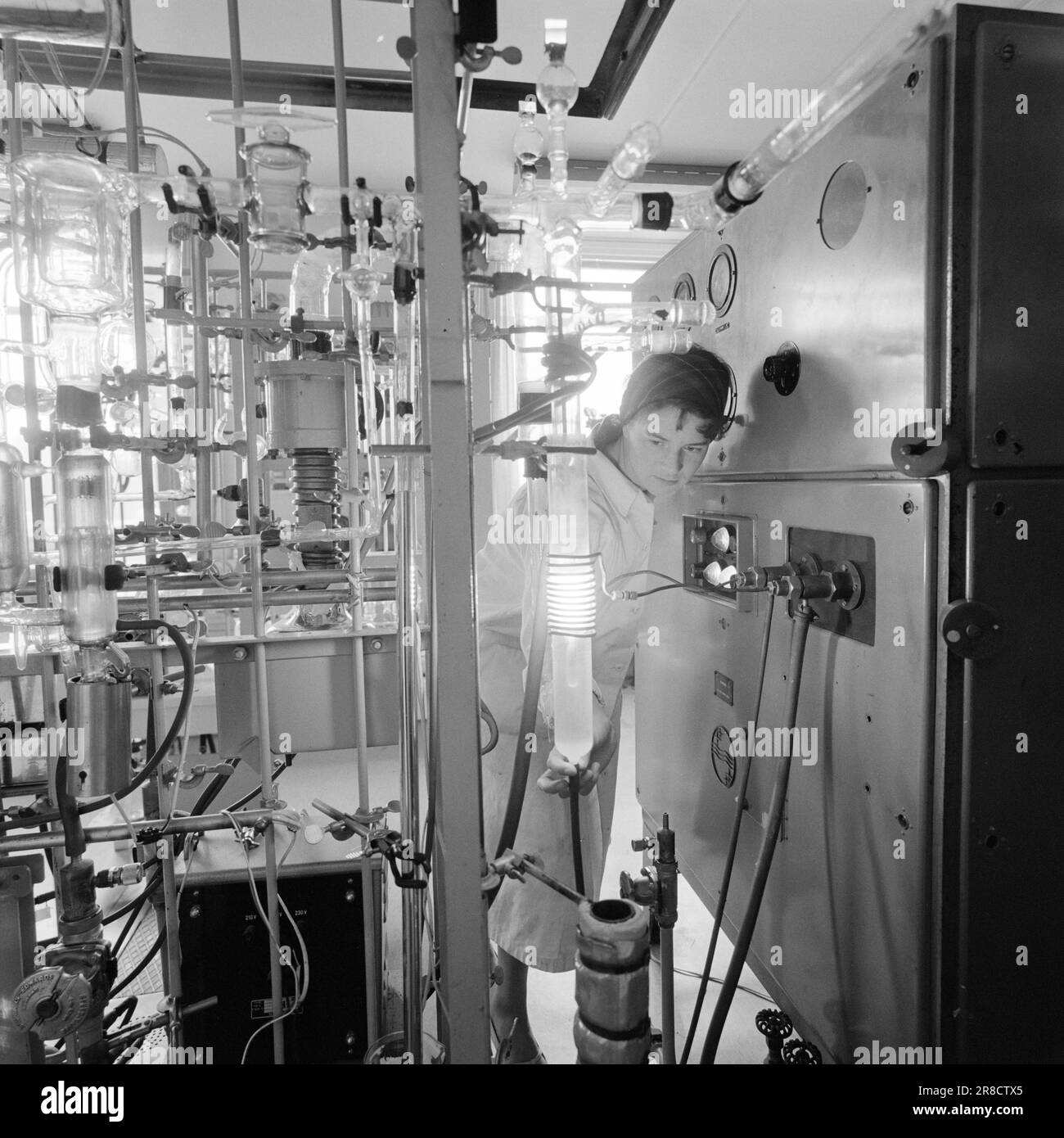 Current 42-5-1960: Norway's technical incubator Norway's Technical ...