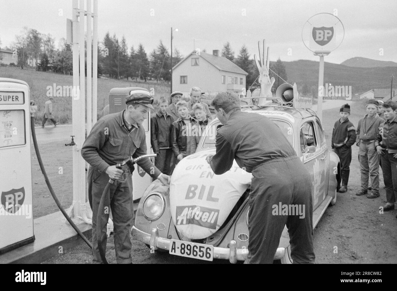Current 45-9-1960 : They get a car on their fingerprint The run of luck ...