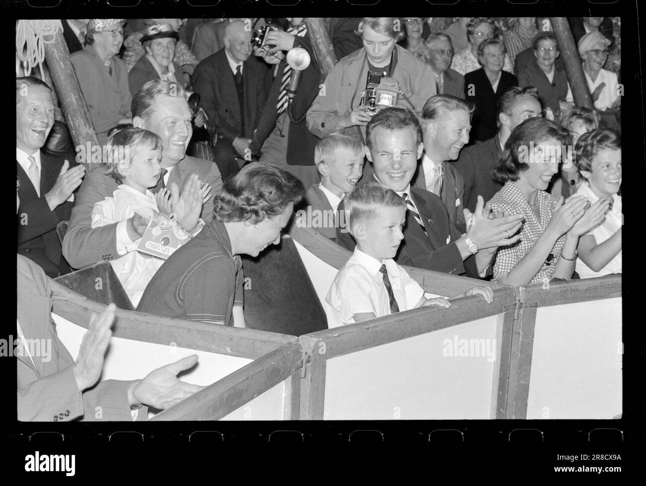 Current 38-7-1960: Simsalabim at Ola Narr Circus Arnardo held a ...
